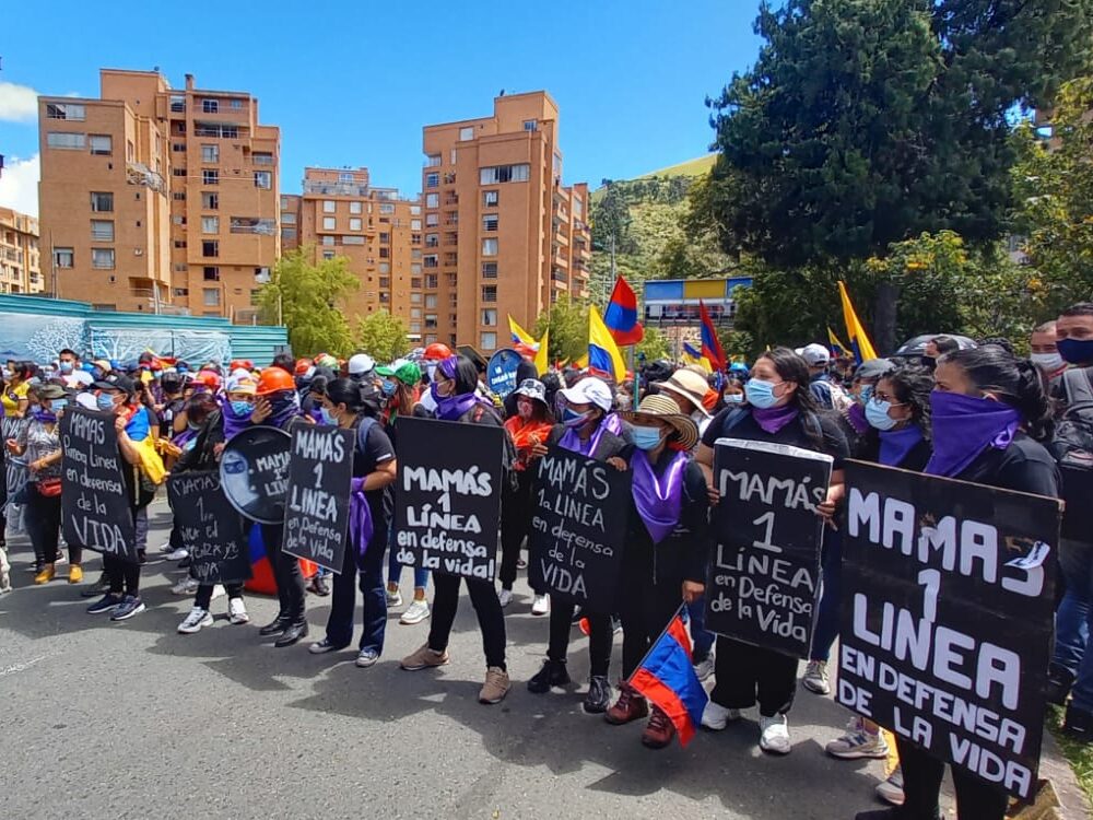 A dos años del estallido social: Una evocación de Las Mamás Primera ...